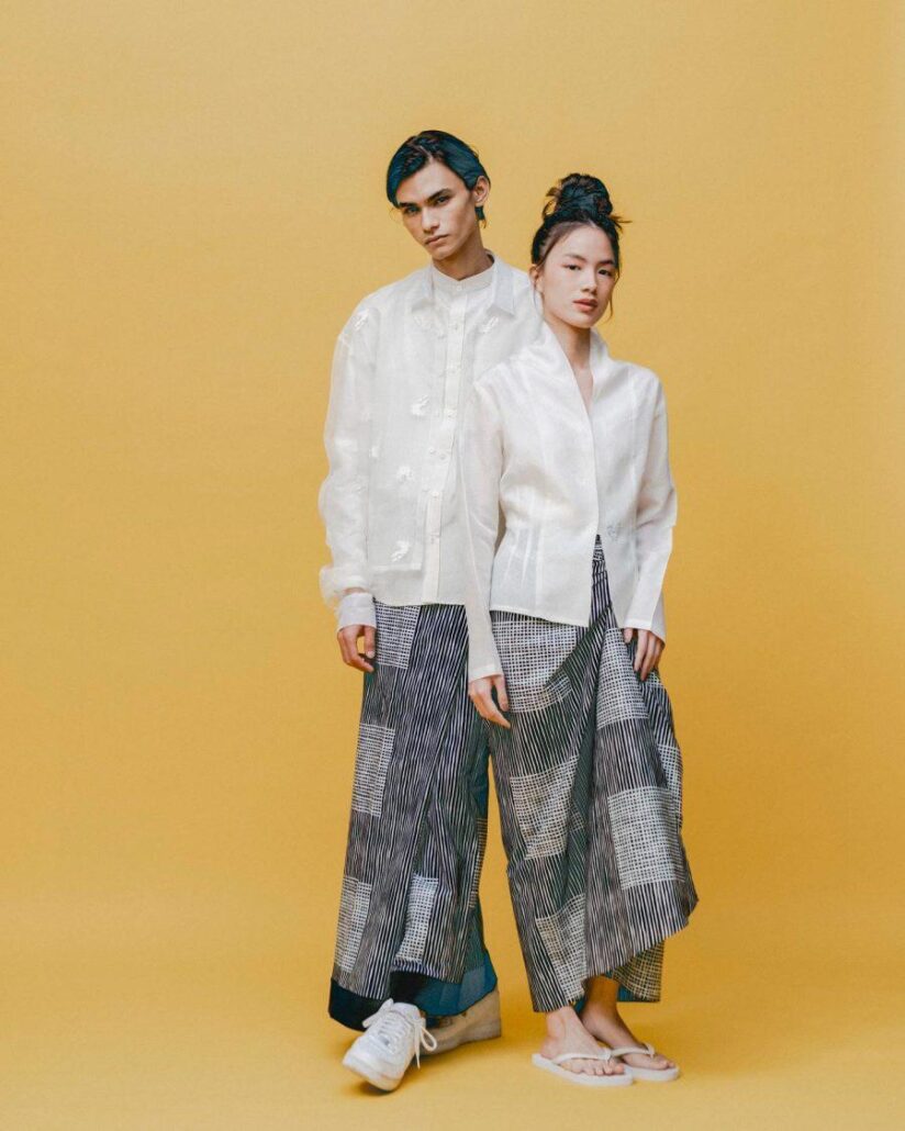 7 Model Batik Couple Terbaru yang Modern Kekinian 2023