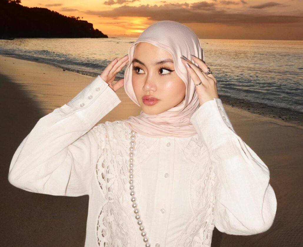 Ini 5 Tips Memilih Hijab Pashmina Sesuai Bentuk Wajah